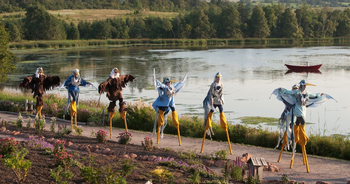 Megan Blythe Stewart | makes theatre & performance